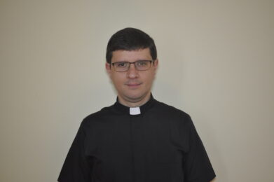 Pe. Anderson Machado Rodrigues Alves – Diocese de Petrópolis